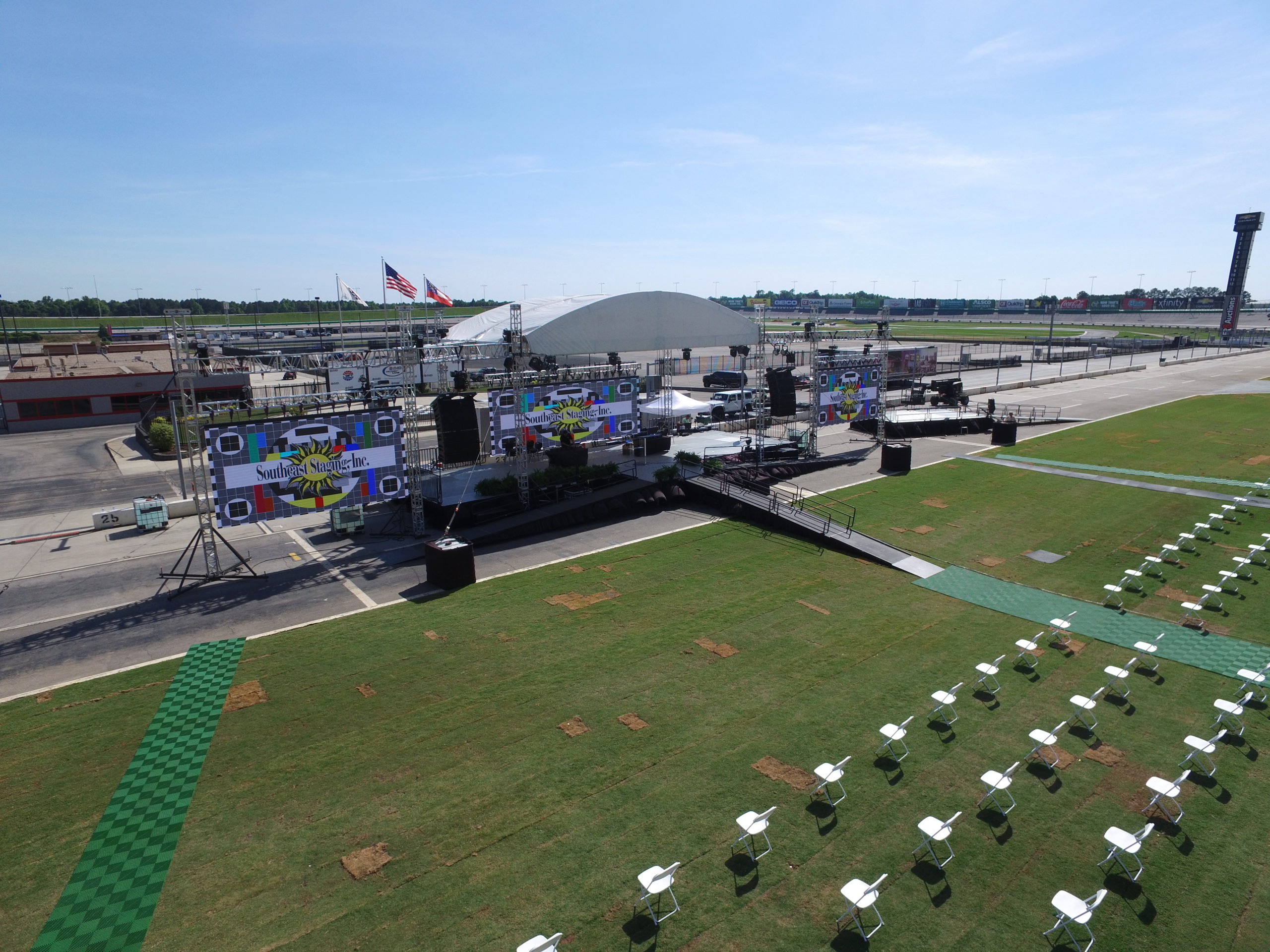 COMMENCEMENTS & GRADUATIONS - Southeast Staging